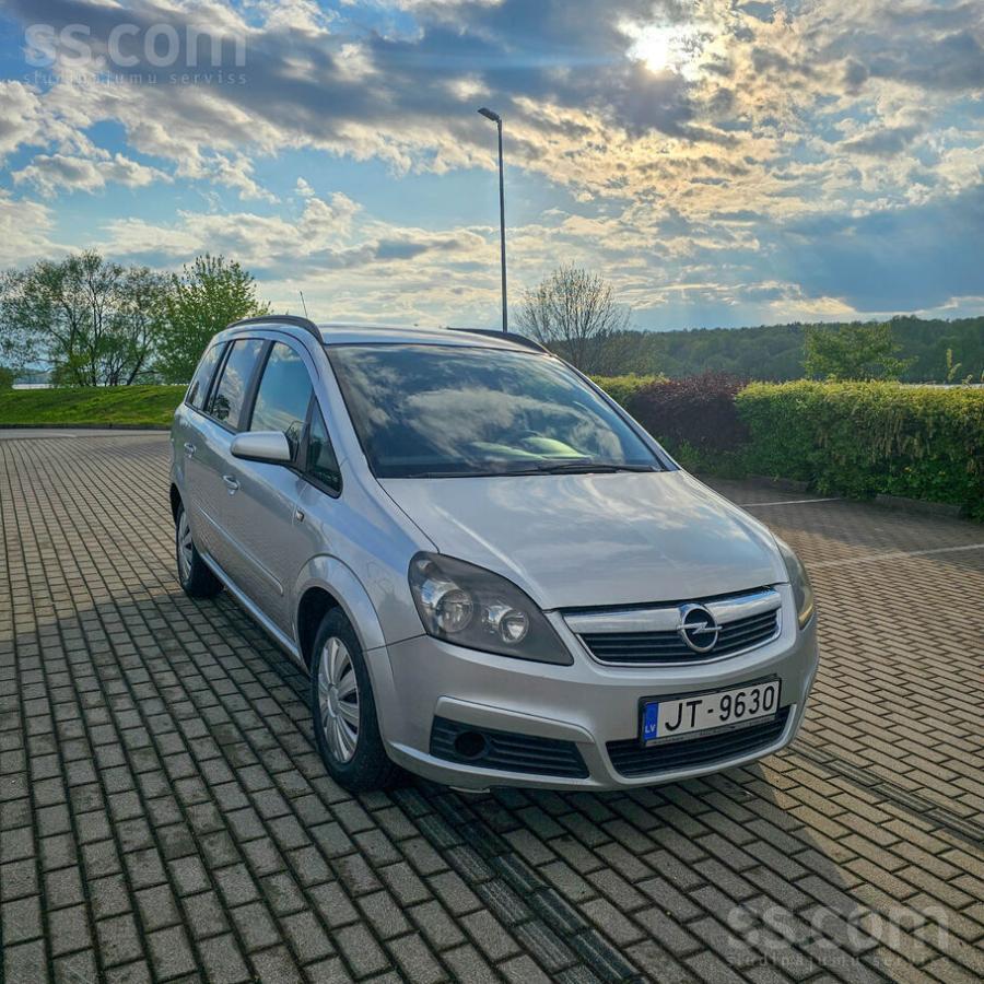 Opel Zafira 2006 Ogre, ar dzinēja tilpumu 1.60 L un nobraukumu 310 tūkst. km par 1350 €, foto 1 vietnē AUTOMOTO.COM.LV