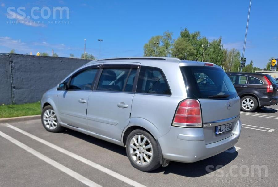 Opel Zafira 2006 in Riga, with an engine capacity of 1.60 L and mileage of 283 thousand km for 1500 €, photo 7 on AUTOMOTO.COM.LV