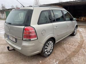 Opel Zafira 2006 Balvi, ar dzinēja tilpumu 1.80 L un nobraukumu 300 tūkst. km par 1200 €, foto 11 vietnē AUTOMOTO.COM.LV