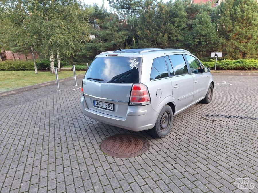Opel Zafira 2006 in Klaipeda, with an engine capacity of 2.00 L and mileage of 285 thousand km for 750 €, photo 5 on AUTOMOTO.COM.LV