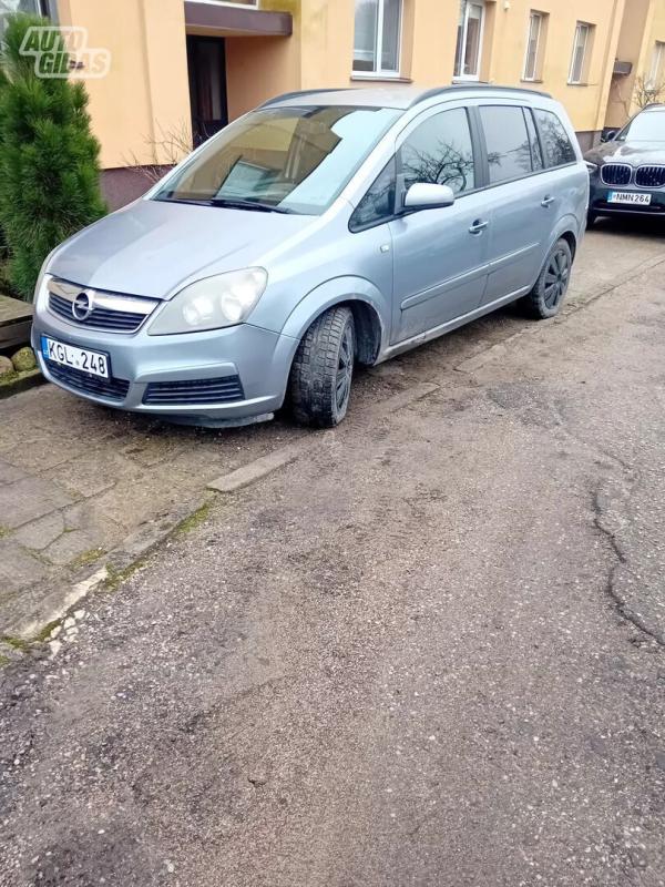 Opel Zafira 2006 Marijampole, ar dzinēja tilpumu 1.90 L un nobraukumu 265 tūkst. km par 900 €, foto 4 vietnē AUTOMOTO.COM.LV