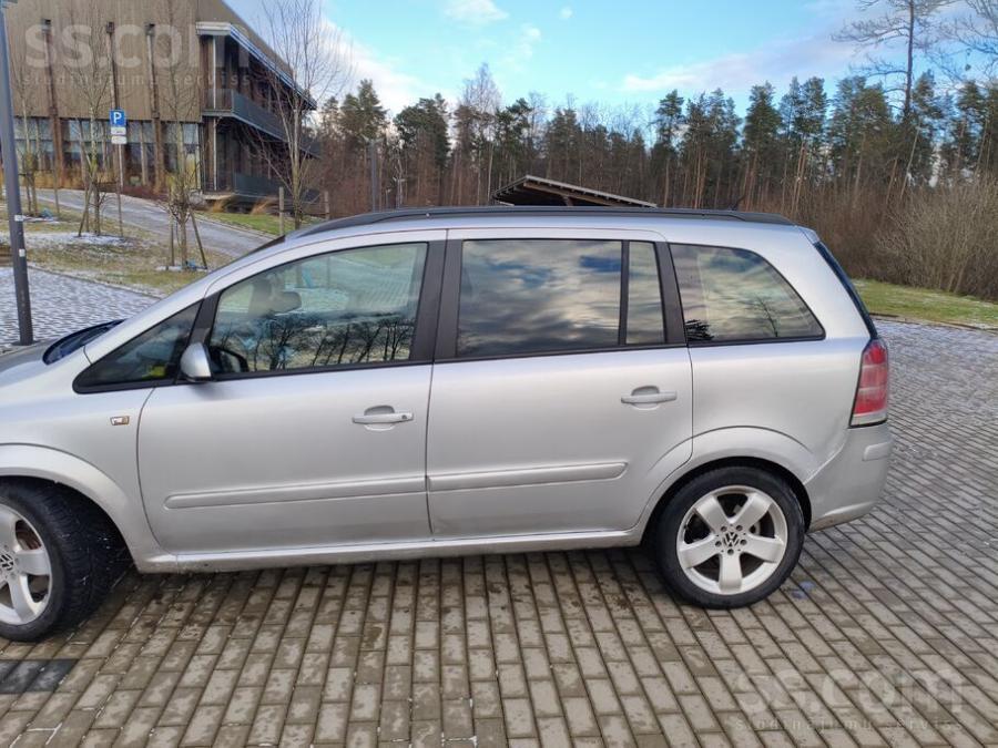 Opel Zafira 2006 in Jelgava, with an engine capacity of 1.90 L and mileage of 272 thousand km for 1500 €, photo 1 on AUTOMOTO.COM.LV