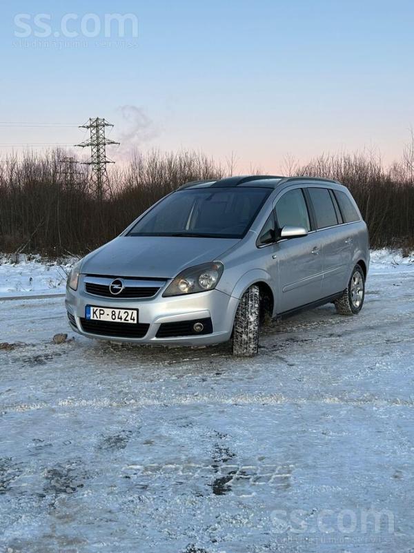 Opel Zafira 2006 in Gulbene, with an engine capacity of 1.90 L and mileage of 305 thousand km for 1490 €, photo 2 on AUTOMOTO.COM.LV
