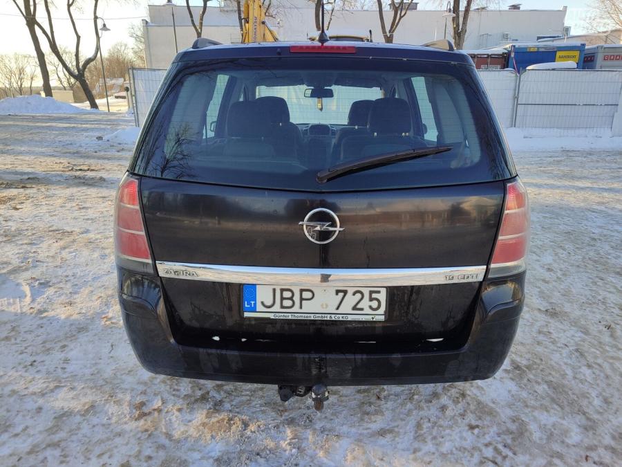 Opel Zafira 2006 Ukmergė, ar dzinēja tilpumu 1.90 L un nobraukumu 382 tūkst. km par 1450 €, foto 6 vietnē AUTOMOTO.COM.LV