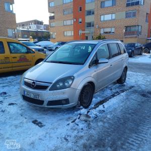 Opel Zafira 2006 Klaipėda, ar dzinēja tilpumu 1.90 L un nobraukumu 360 tūkst. km par 520 €, foto 2 vietnē AUTOMOTO.COM.LV