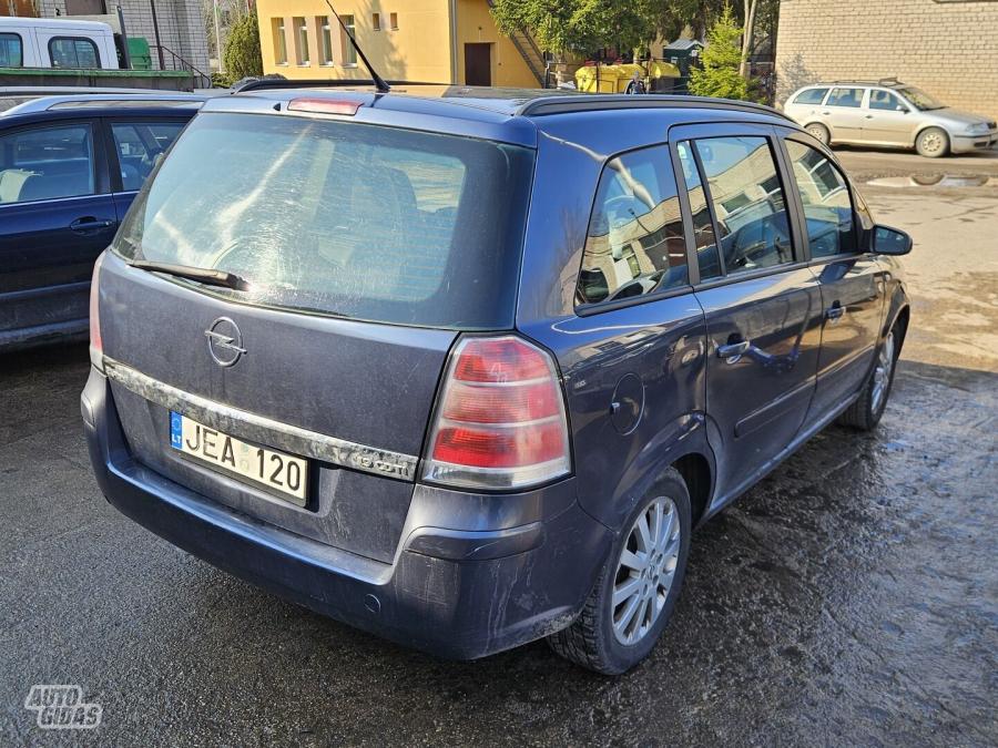 Opel Zafira 2006 in Ignalina, with an engine capacity of 1.90 L and mileage of 330 thousand km for 650 €, photo 8 on AUTOMOTO.COM.LV