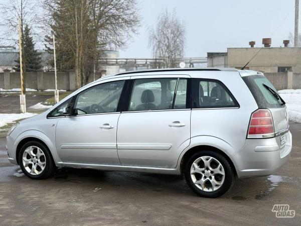 Opel Zafira 2006 Šilutė, ar dzinēja tilpumu 1.90 L un nobraukumu 300 tūkst. km par 1100 €, foto 8 vietnē AUTOMOTO.COM.LV