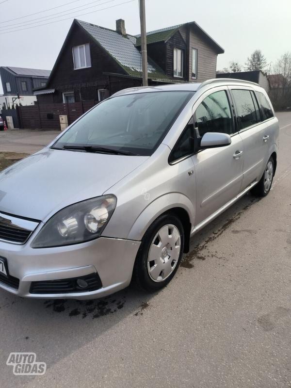 Opel Zafira 2006 in Kaunas, with an engine capacity of 1.90 L and mileage of 340 thousand km for 500 €, photo 1 on AUTOMOTO.COM.LV