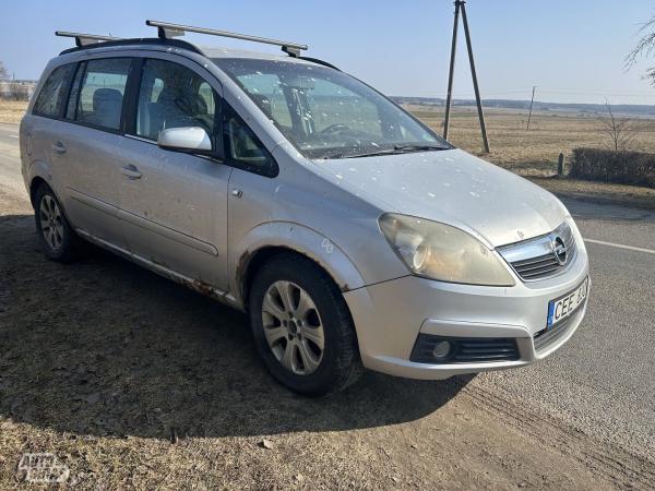Opel Zafira 2006 Varėna, ar dzinēja tilpumu 1.90 L un nobraukumu 419 tūkst. km par 650 €, foto 5 vietnē AUTOMOTO.COM.LV