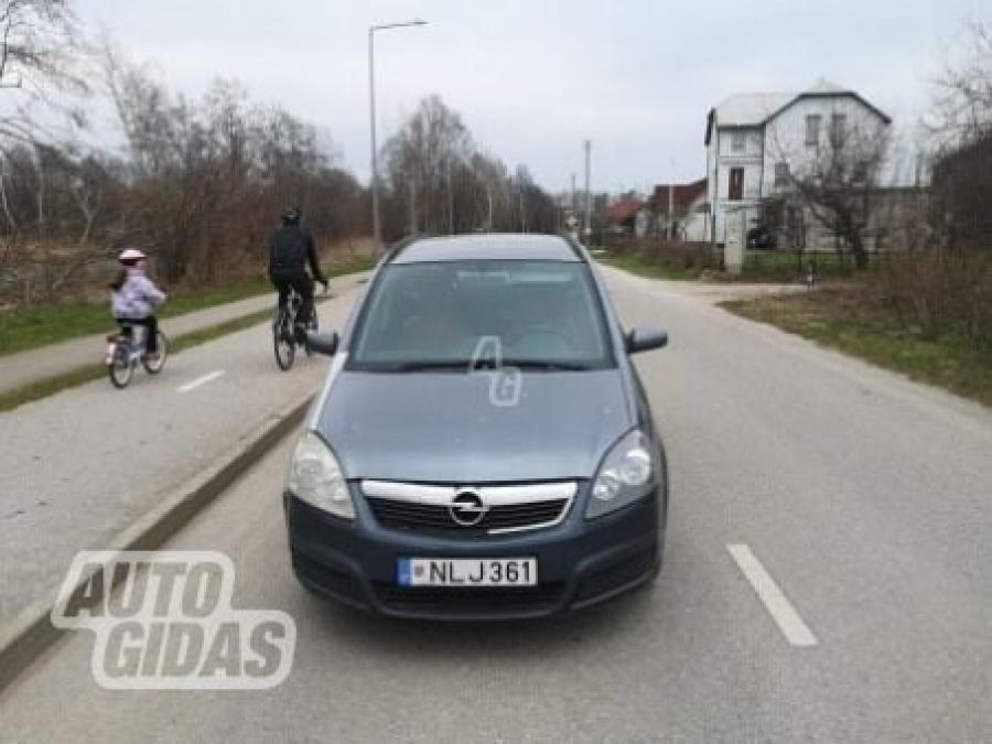Opel Zafira 2006 in Klaipeda, with an engine capacity of 1.90 L and mileage of 272 thousand km for 650 €, photo 3 on AUTOMOTO.COM.LV