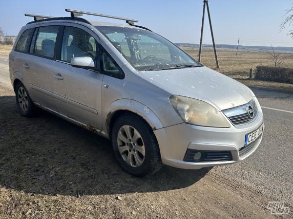 Opel Zafira 2006 Varėna, ar dzinēja tilpumu 1.90 L un nobraukumu 419 tūkst. km par 530 €, foto 5 vietnē AUTOMOTO.COM.LV
