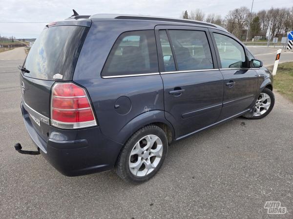 Opel Zafira 2006 in Radviliskis, with an engine capacity of 1.90 L and mileage of 273 thousand km for 1699 €, photo 3 on AUTOMOTO.COM.LV