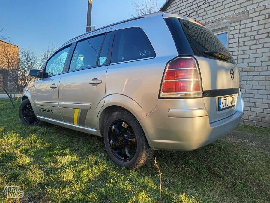 Opel Zafira 2006 Kaišiadorys, ar dzinēja tilpumu 1.90 L un nobraukumu 267 tūkst. km par 2050 €, foto 1 vietnē AUTOMOTO.COM.LV