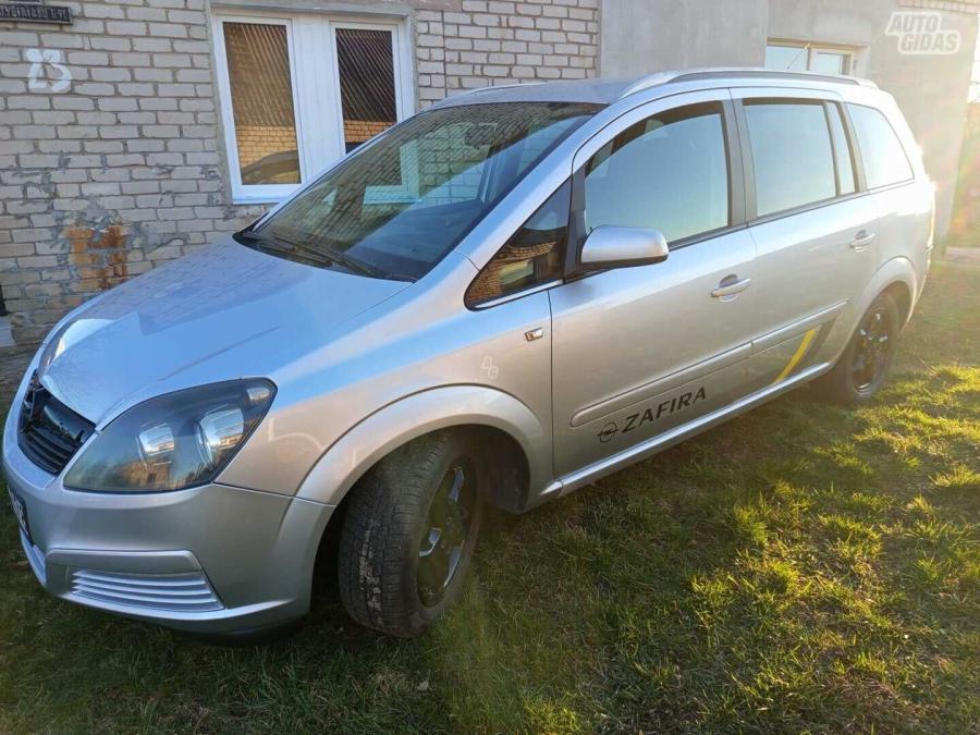 Opel Zafira 2006 Kaišiadorys, ar dzinēja tilpumu 1.90 L un nobraukumu 267 tūkst. km par 2050 €, foto 3 vietnē AUTOMOTO.COM.LV