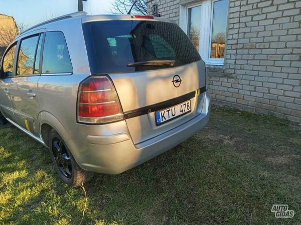Opel Zafira 2006 Kaišiadorys, ar dzinēja tilpumu 1.90 L un nobraukumu 267 tūkst. km par 2050 €, foto 3 vietnē AUTOMOTO.COM.LV
