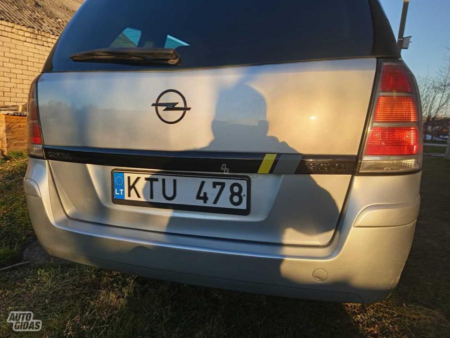 Opel Zafira 2006 Kaišiadorys, ar dzinēja tilpumu 1.90 L un nobraukumu 267 tūkst. km par 2050 €, foto 9 vietnē AUTOMOTO.COM.LV