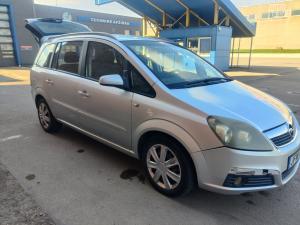 Opel Zafira 2006 in Siauliai, with an engine capacity of 1.90 L and mileage of 245 thousand km for 950 €, photo 3 on AUTOMOTO.COM.LV