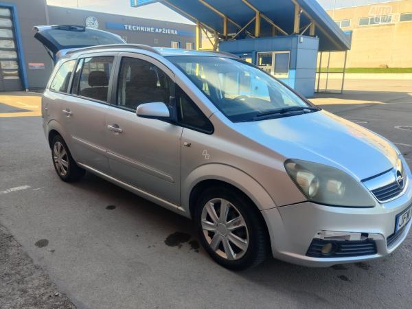 Opel Zafira 2006 Šauļi, ar dzinēja tilpumu 1.90 L un nobraukumu 245 tūkst. km par 1250 €, foto 2 vietnē AUTOMOTO.COM.LV