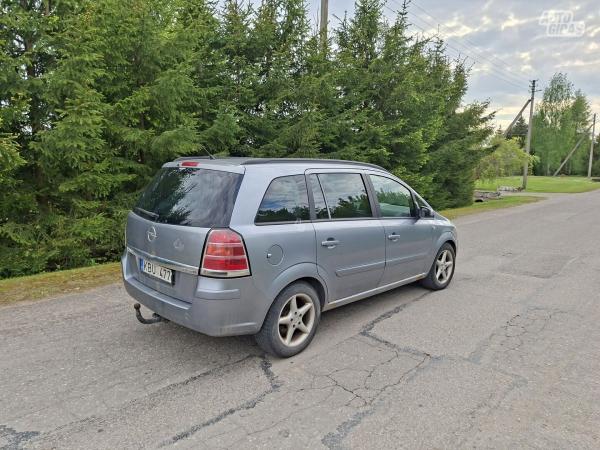 Opel Zafira 2006 in Telschi, with an engine capacity of 1.90 L and mileage of 300 thousand km for 1000 €, photo 3 on AUTOMOTO.COM.LV