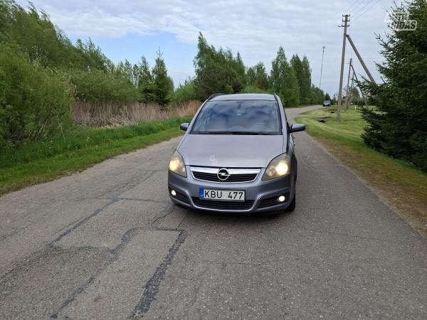 Opel Zafira 2006 in Silale, with an engine capacity of 1.90 L and mileage of 300 thousand km for 1000 €, photo 6 on AUTOMOTO.COM.LV