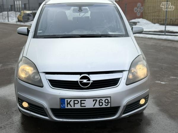 Opel Zafira 2006 in Silute, with an engine capacity of 1.90 L and mileage of 320 thousand km for 950 €, photo 3 on AUTOMOTO.COM.LV