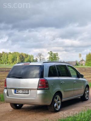 Opel Zafira 2006 Valka, ar dzinēja tilpumu 1.90 L un nobraukumu 473 tūkst. km par 800 €, foto 6 vietnē AUTOMOTO.COM.LV