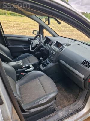 Opel Zafira 2006 Valka, ar dzinēja tilpumu 1.90 L un nobraukumu 473 tūkst. km par 800 €, foto 7 vietnē AUTOMOTO.COM.LV