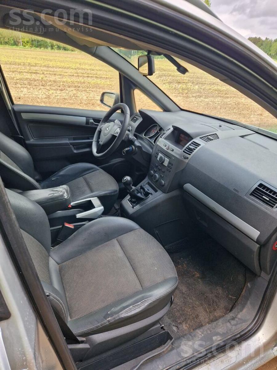 Opel Zafira 2006 Valka, ar dzinēja tilpumu 1.90 L un nobraukumu 473 tūkst. km par 800 €, foto 7 vietnē AUTOMOTO.COM.LV