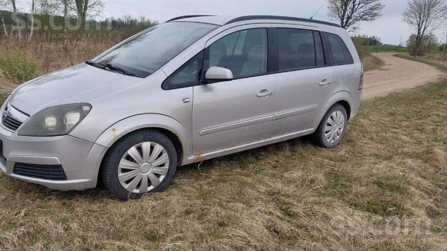 Opel Zafira 2006 Kuldīga, ar dzinēja tilpumu 1.90 L un nobraukumu 270 tūkst. km par 1100 €, foto 3 vietnē AUTOMOTO.COM.LV