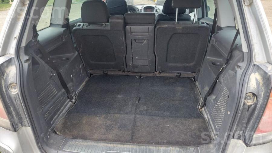 Opel Zafira 2006 Kuldīga, ar dzinēja tilpumu 1.90 L un nobraukumu 270 tūkst. km par 1100 €, foto 9 vietnē AUTOMOTO.COM.LV