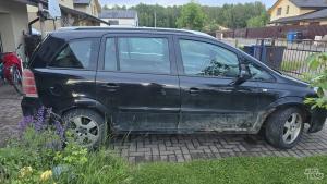 Opel Zafira 2006 Viļņa, ar dzinēja tilpumu 1.80 L un nobraukumu 282 tūkst. km par 555 €, foto 6 vietnē AUTOMOTO.COM.LV