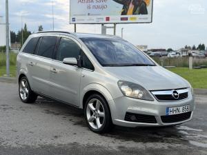 Opel Zafira 2006 in Utena, with an engine capacity of 1.90 L and mileage of 305 thousand km for 1500 €, photo 4 on AUTOMOTO.COM.LV