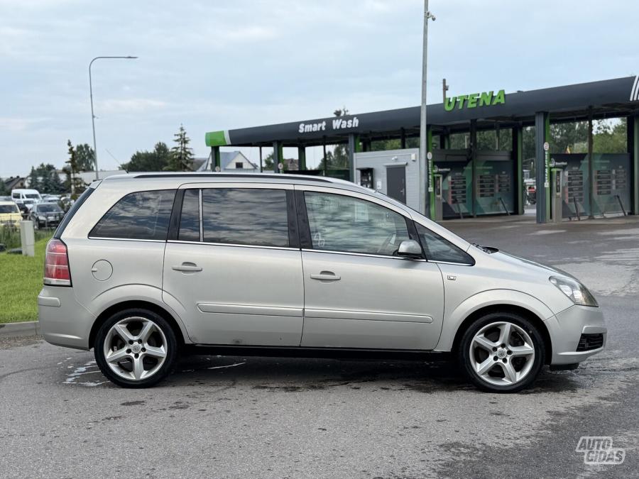 Opel Zafira 2006 in Utena, with an engine capacity of 1.90 L and mileage of 305 thousand km for 1500 €, photo 5 on AUTOMOTO.COM.LV