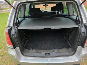 Opel Zafira 2006 Bauska, ar dzinēja tilpumu 1.90 L un nobraukumu 210 tūkst. km par 1999 €, foto 8 vietnē AUTOMOTO.COM.LV