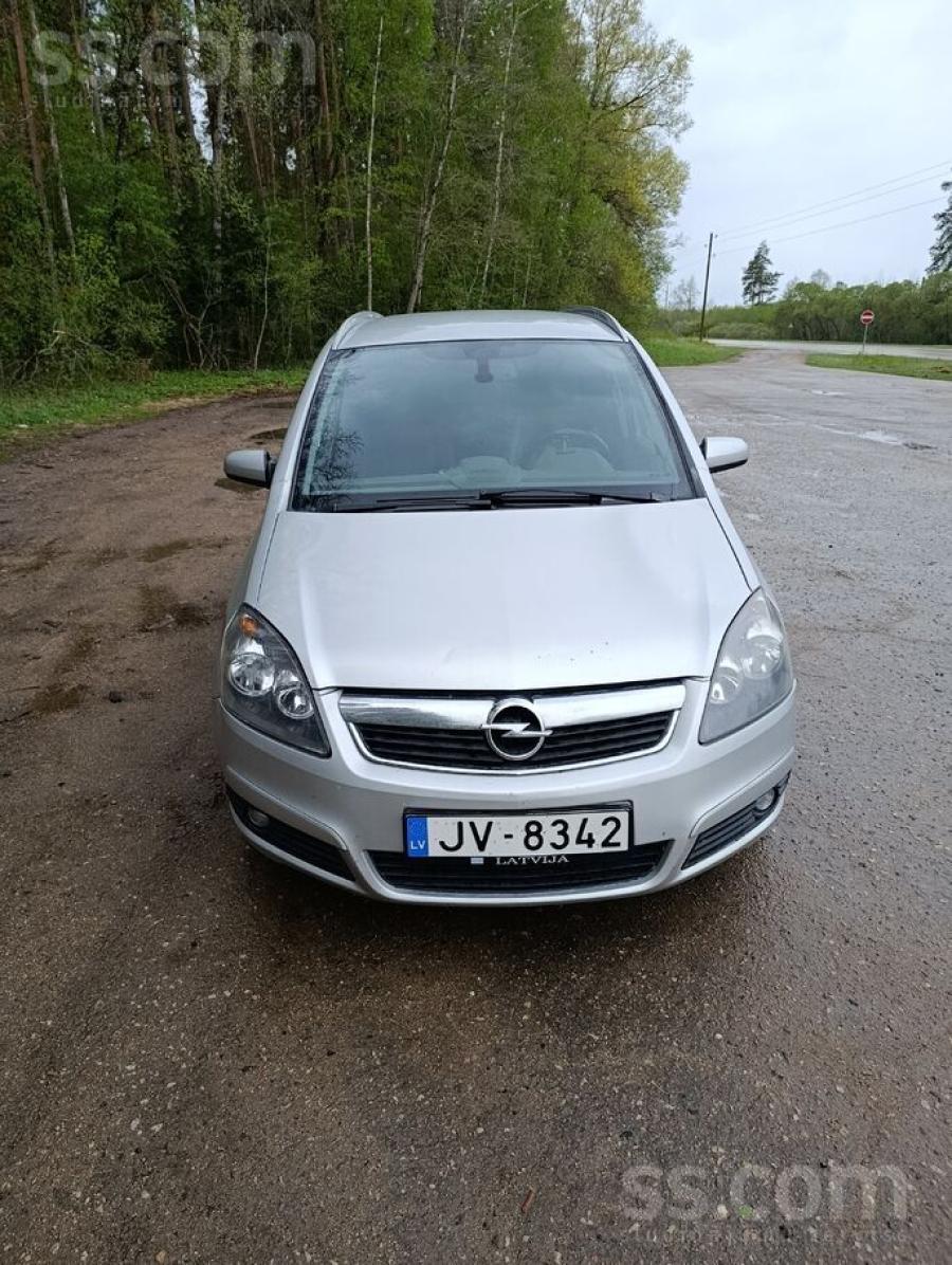 Opel Zafira 2006 Jēkabpils, ar dzinēja tilpumu 1.90 L un nobraukumu 413 tūkst. km par 1100 €, foto 1 vietnē AUTOMOTO.COM.LV