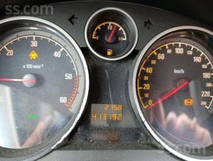 Opel Zafira 2006 Jēkabpils, ar dzinēja tilpumu 1.90 L un nobraukumu 413 tūkst. km par 1100 €, foto 8 vietnē AUTOMOTO.COM.LV