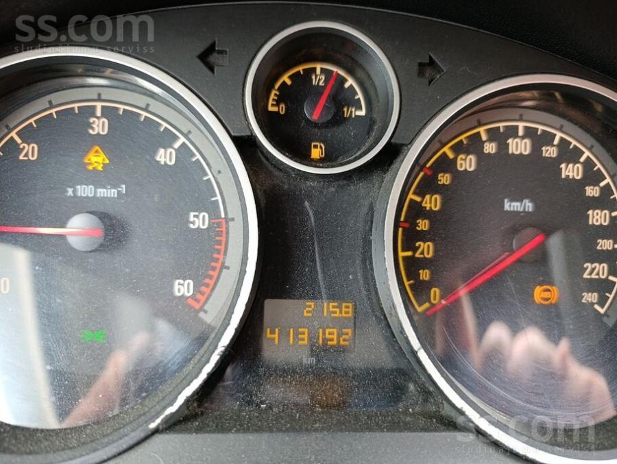 Opel Zafira 2006 Jēkabpils, ar dzinēja tilpumu 1.90 L un nobraukumu 413 tūkst. km par 1100 €, foto 8 vietnē AUTOMOTO.COM.LV