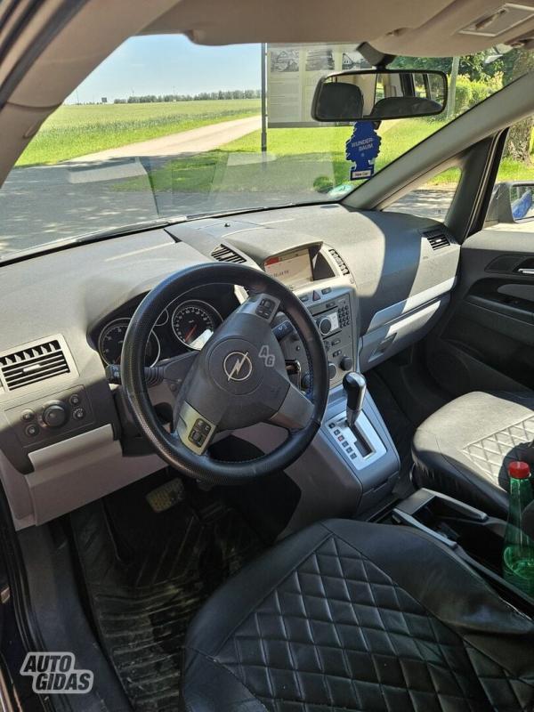 Opel Zafira 2006 in Jurbarkas, with an engine capacity of 1.90 L and mileage of 310 thousand km for 1650 €, photo 5 on AUTOMOTO.COM.LV