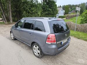 Opel Zafira 2006 Prienai, ar dzinēja tilpumu 1.90 L un nobraukumu 400 tūkst. km par 850 €, foto 8 vietnē AUTOMOTO.COM.LV