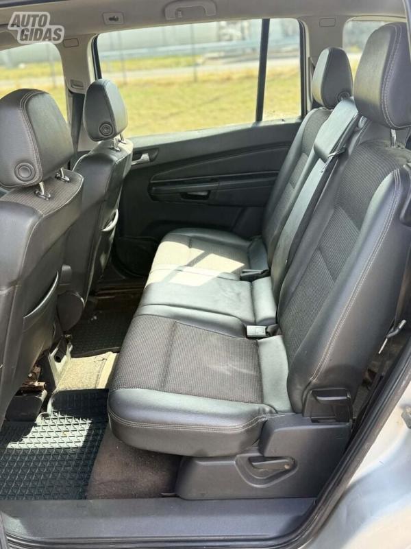Opel Zafira 2006 in Silute, with an engine capacity of 1.90 L and mileage of 320 thousand km for 999 €, photo 9 on AUTOMOTO.COM.LV
