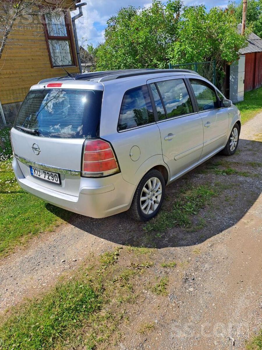 Opel Zafira 2006 Balvi, ar dzinēja tilpumu 1.90 L un nobraukumu 271 tūkst. km par 1350 €, foto 4 vietnē AUTOMOTO.COM.LV