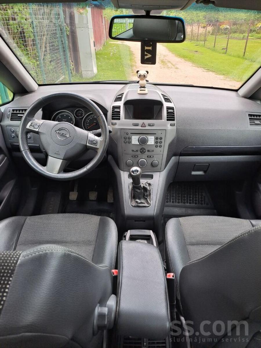 Opel Zafira 2006 Balvi, ar dzinēja tilpumu 1.90 L un nobraukumu 271 tūkst. km par 1350 €, foto 5 vietnē AUTOMOTO.COM.LV