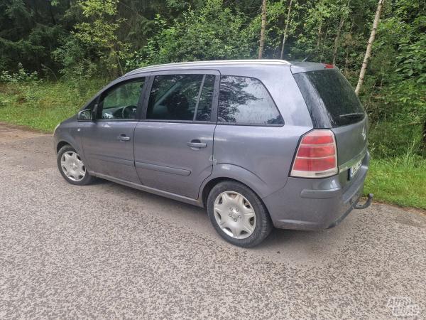 Opel Zafira 2006 in Anyksciai, with an engine capacity of 1.90 L and mileage of 324 thousand km for 499 €, photo 3 on AUTOMOTO.COM.LV