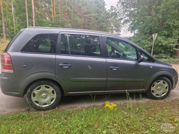 Opel Zafira 2006 in Anyksciai, with an engine capacity of 1.90 L and mileage of 324 thousand km for 499 €, photo 6 on AUTOMOTO.COM.LV
