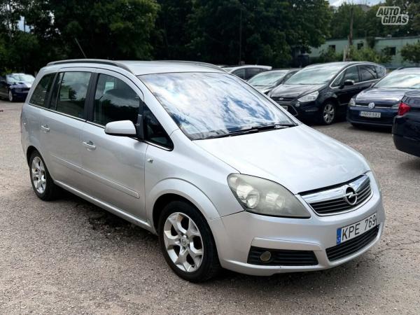 Opel Zafira 2006 in Silute, with an engine capacity of 1.90 L and mileage of 320 thousand km for 930 €, photo 1 on AUTOMOTO.COM.LV