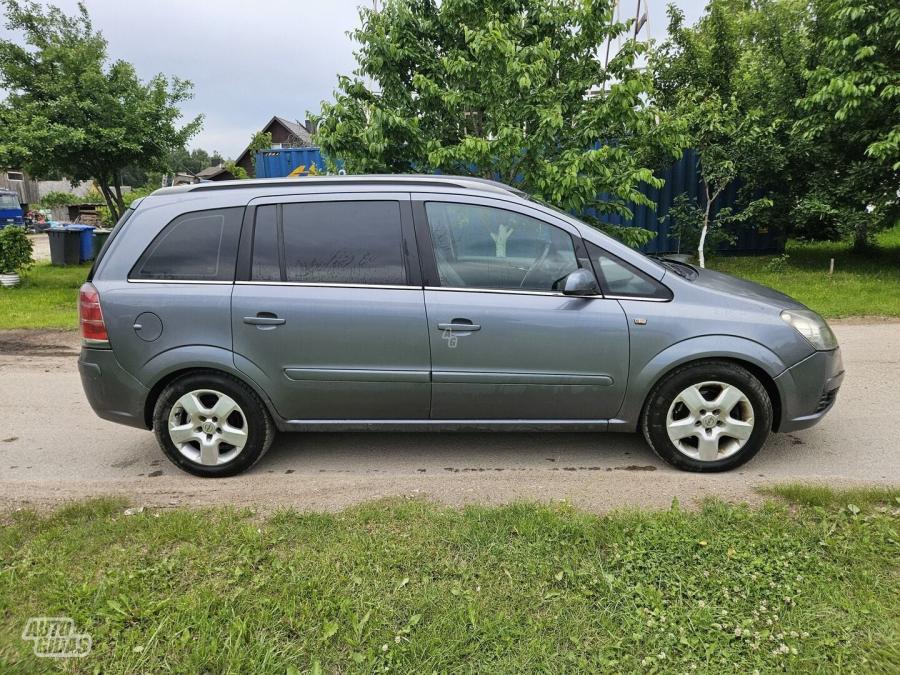 Opel Zafira 2006 in Prienai, with an engine capacity of 1.90 L and mileage of 400 thousand km for 750 €, photo 10 on AUTOMOTO.COM.LV