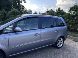 Opel Zafira 2006 Alīta, ar dzinēja tilpumu 1.90 L un nobraukumu 393 tūkst. km par 1650 €, foto 5 vietnē AUTOMOTO.COM.LV