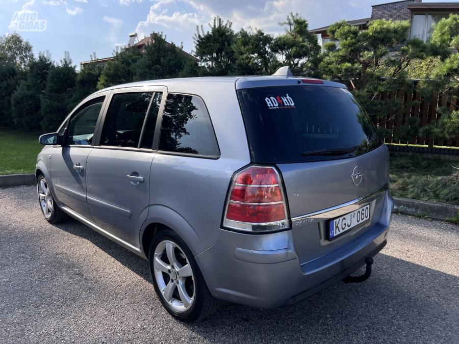 Opel Zafira 2006 Alīta, ar dzinēja tilpumu 1.90 L un nobraukumu 393 tūkst. km par 1650 €, foto 10 vietnē AUTOMOTO.COM.LV