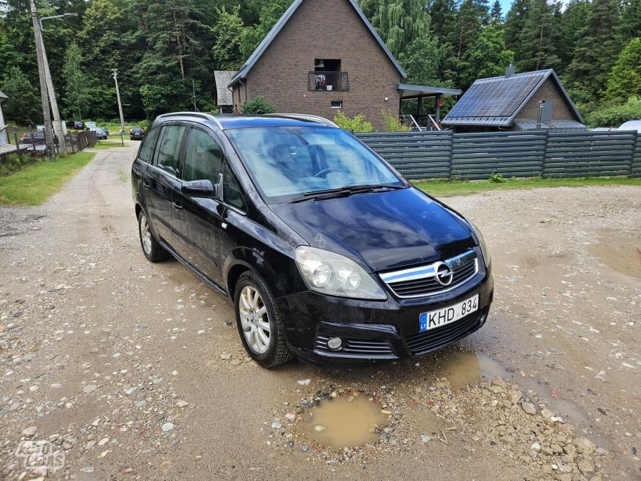 Opel Zafira 2006 Prienai, ar dzinēja tilpumu 1.90 L un nobraukumu 319 tūkst. km par 555 €, foto 3 vietnē AUTOMOTO.COM.LV