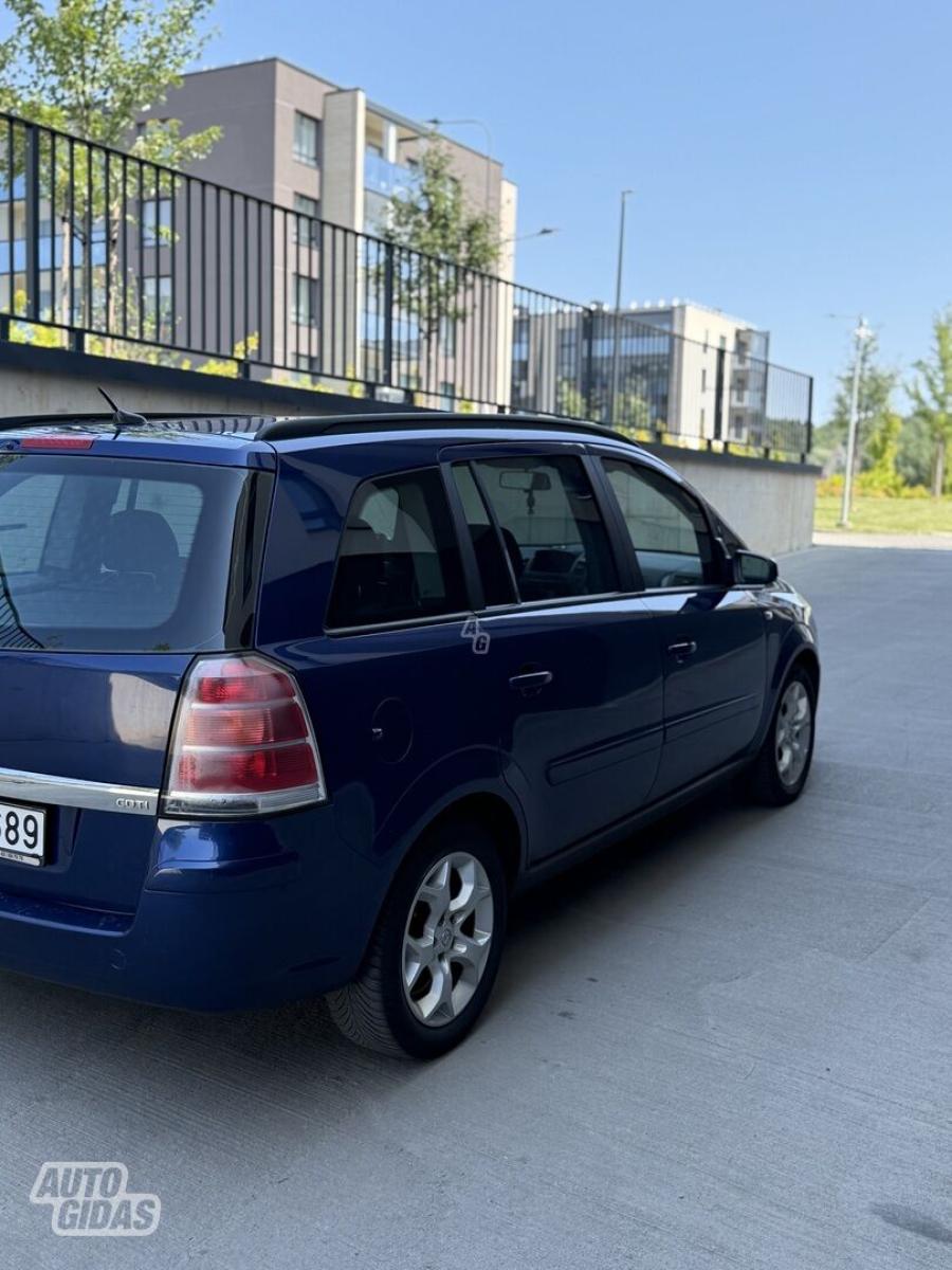Opel Zafira 2006 Viļņa, ar dzinēja tilpumu 1.90 L un nobraukumu 326 tūkst. km par 1800 €, foto 12 vietnē AUTOMOTO.COM.LV